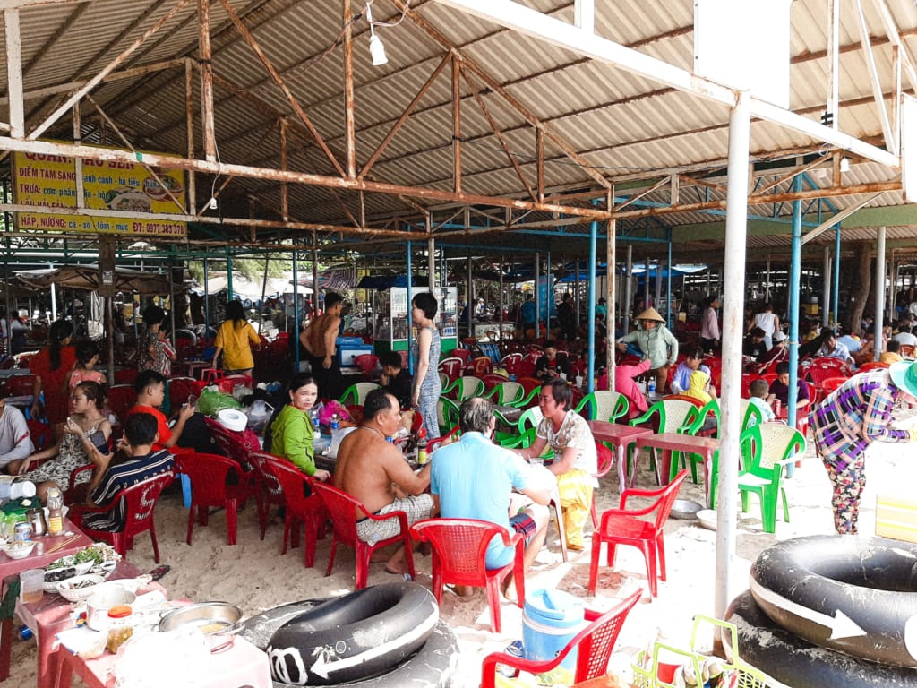 Top 7 chợ hải sản tại Lagi | Chuyên tổ chức Tour Lagi